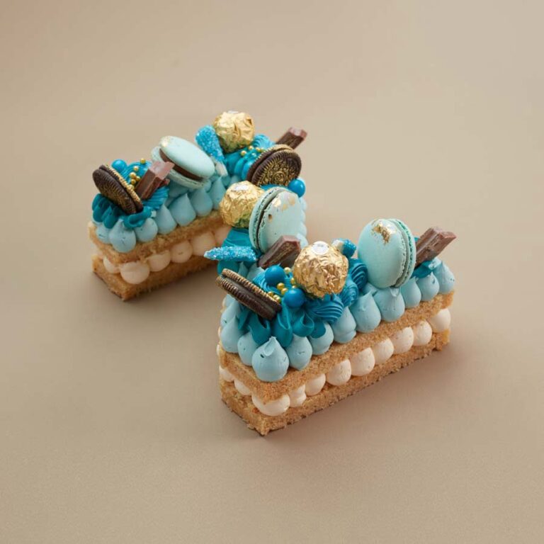 Customizable Letter Birthday Cake – Blue - Dulcet Cakes & Sweets